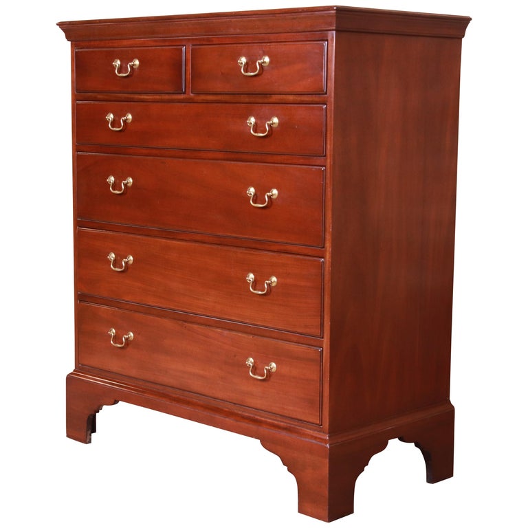 Kittinger Colonial Williamsburg Mahogany Highboy Dresser at 1stDibs
