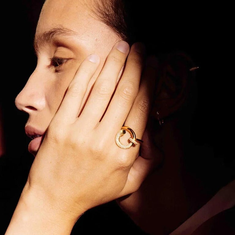 Kloto's Radiant Diamond and 18k Gold Cocktail Ring For Sale at 1stDibs