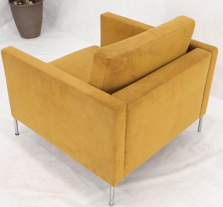 Knoll Mid-Century Modern Box Shape Lounge Chair For Sale at 1stDibs