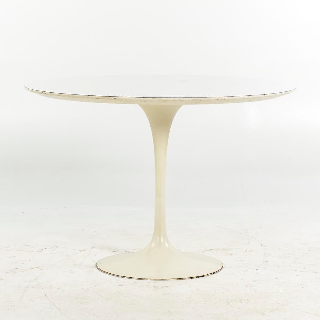Knoll Mid Century White Laminate 42 Inch Tulip Dining Table For Sale at ...