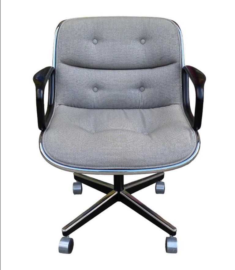 Knoll Office Desk Chair designed by Charles Pollock For Sale at 1stDibs