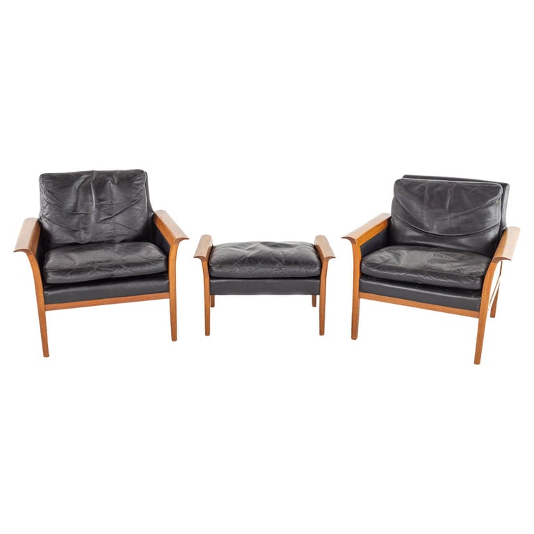 Knut Sæter for Vatne Mobler MCM Teak and Black Leather Chair and ...