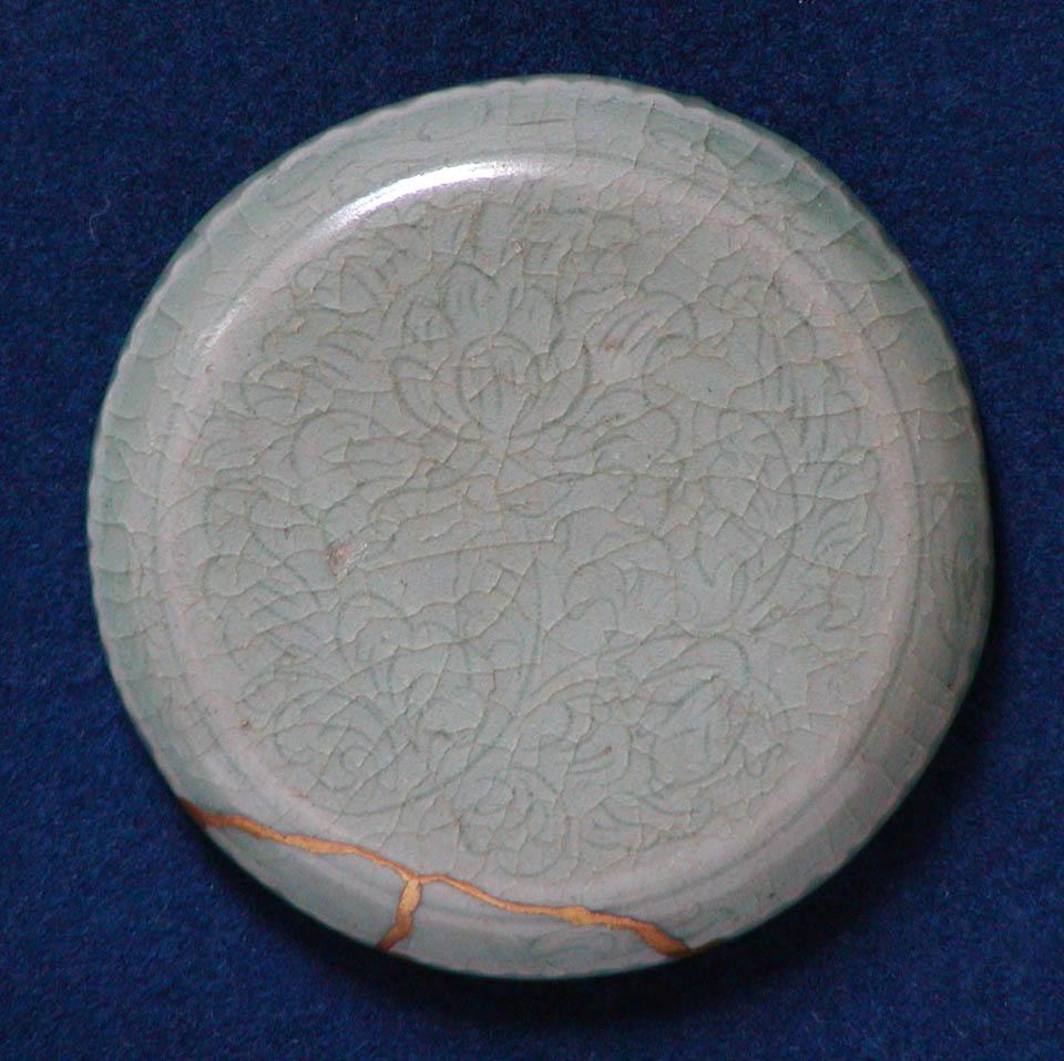 Korean Celadon Ceramic Box and Cover, Koryo Dynasty at 1stDibs