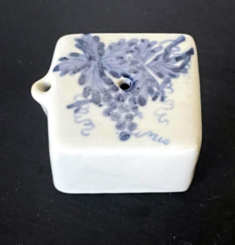 Korean Ceramic Water Dropper Joseon Dynasty For Sale at 1stDibs