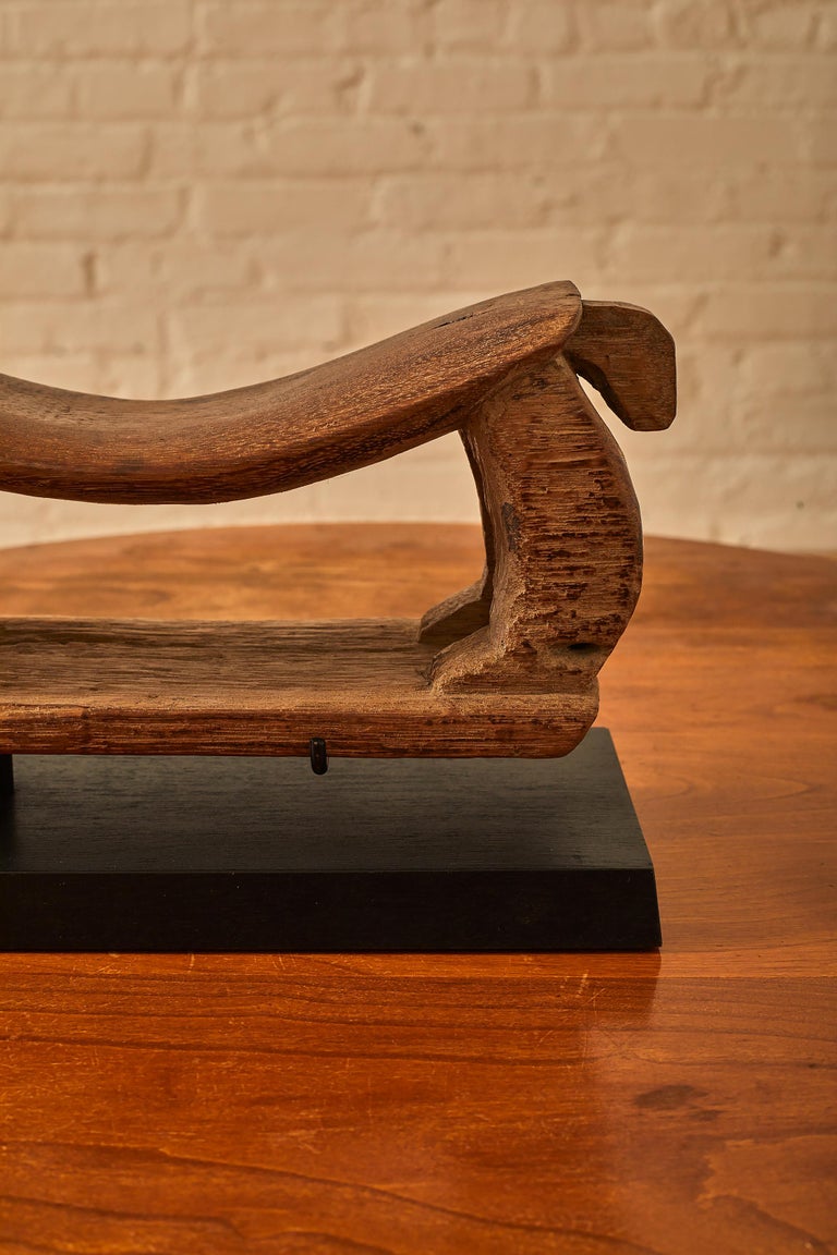 Korwar Animal Form Headrest For Sale at 1stDibs