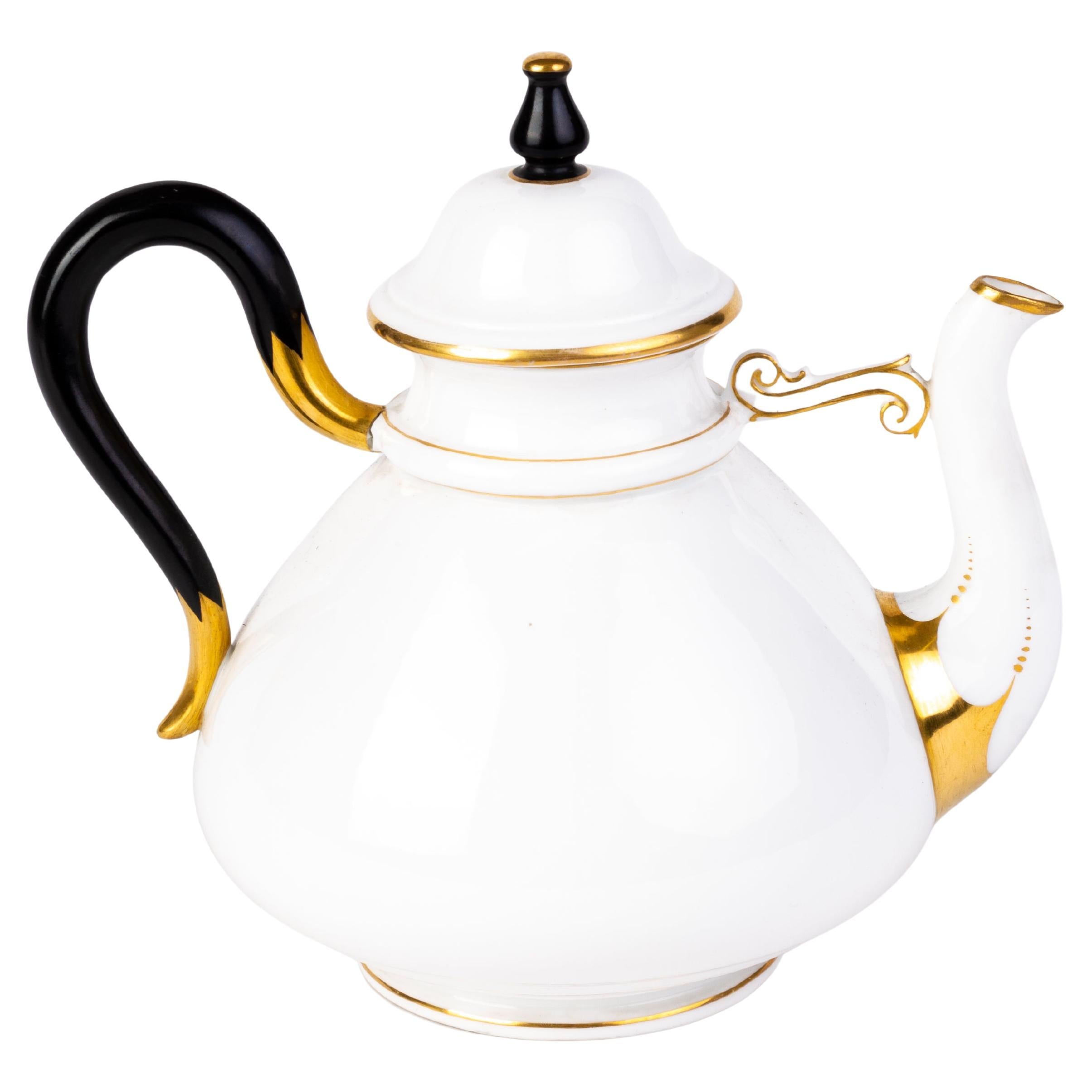 KPM Berlin German Fine Gilt Porcelain Lidded Teapot ca. 1837 For Sale ...