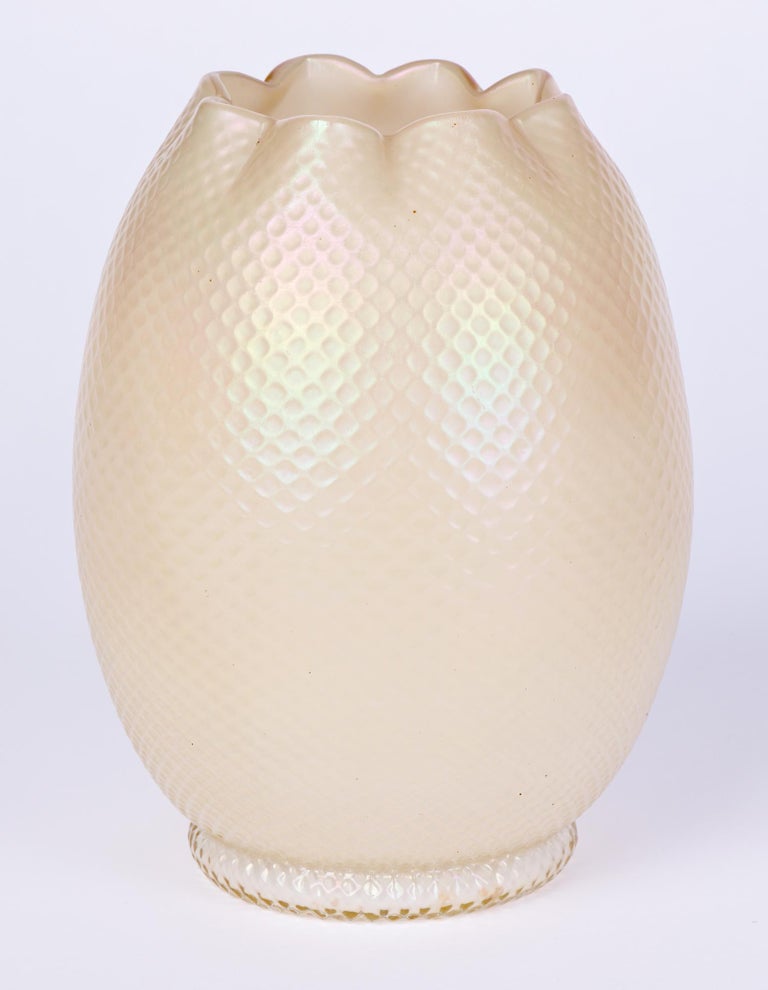 Kralik/Loetz White Opalescent Textured Art Glass Vase For Sale at 1stDibs