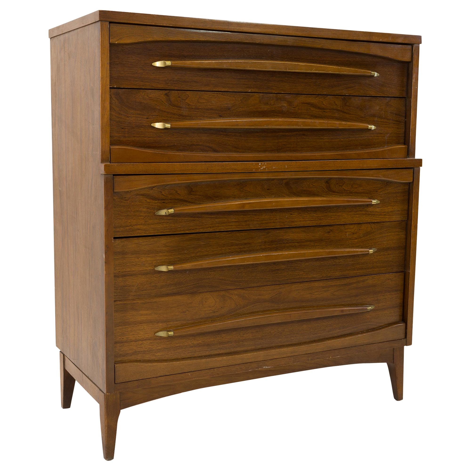 Sleek Nine-Drawer Mid-Century Modern Teak Dresser at 1stDibs