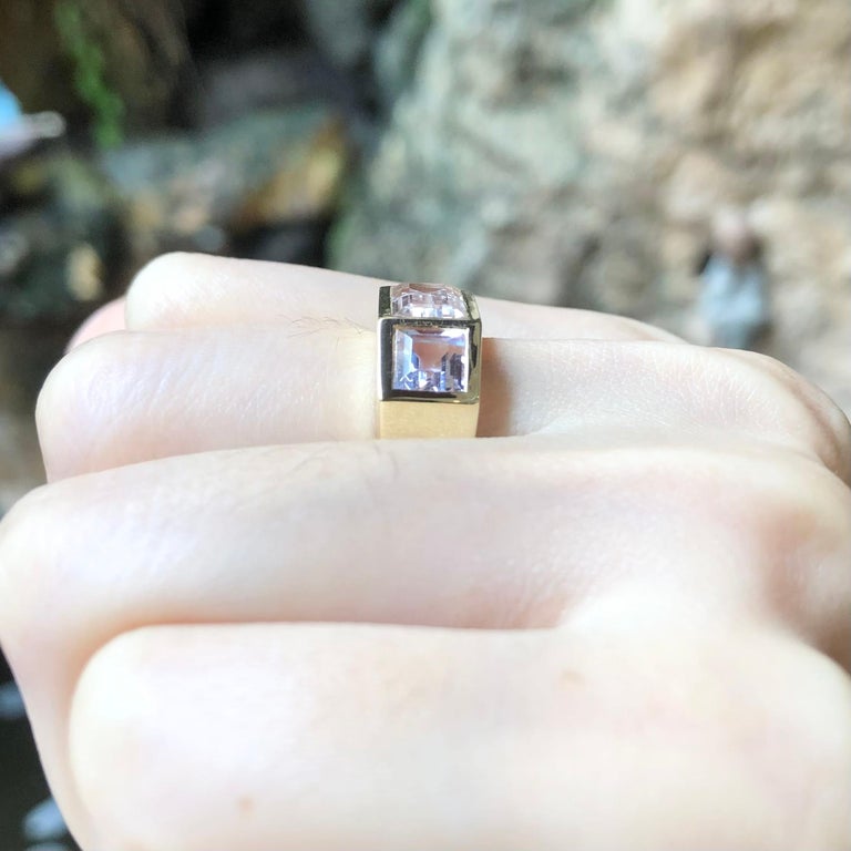 Kunzite Ring Set in 18 Karat Gold Settings For Sale at 1stDibs