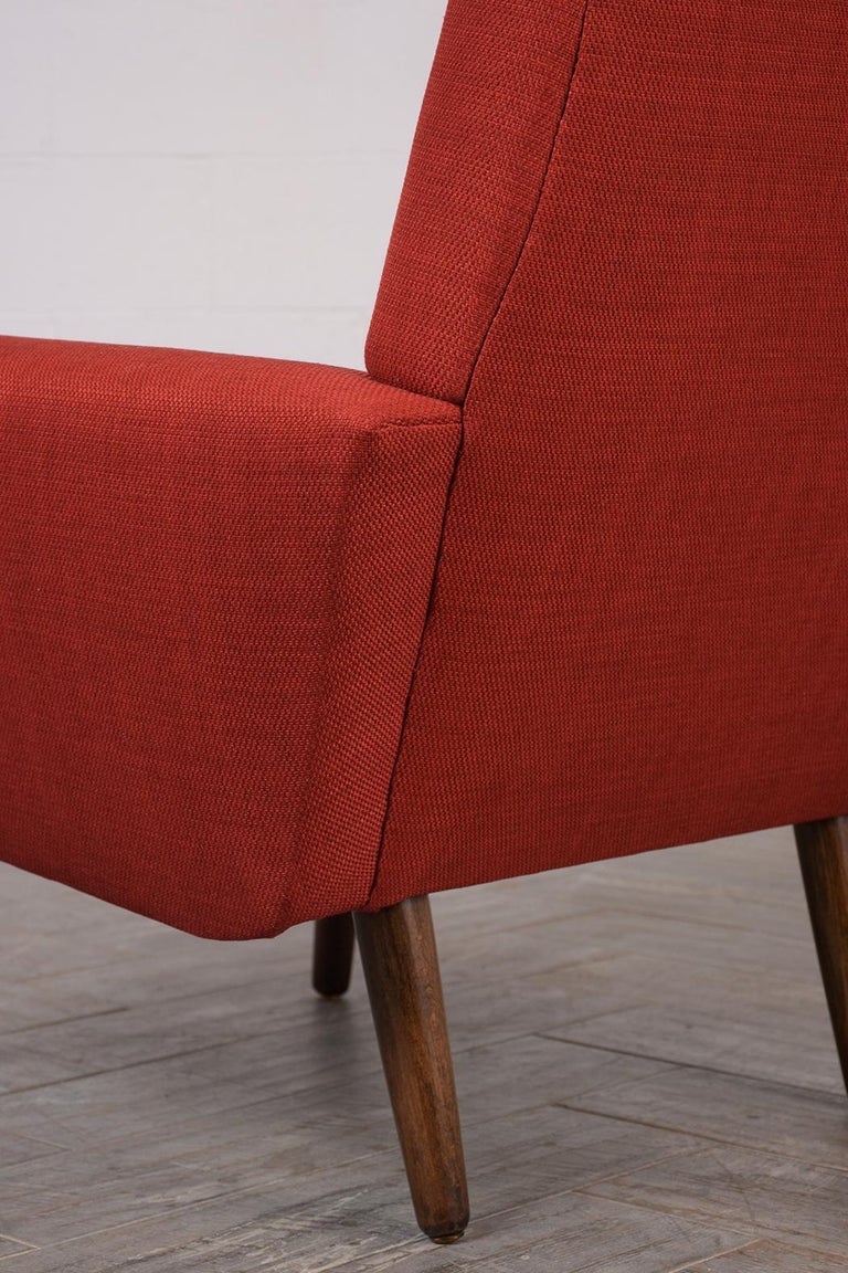 Fauteuil de salon danois rouge vintage - En vente sur 1stDibs