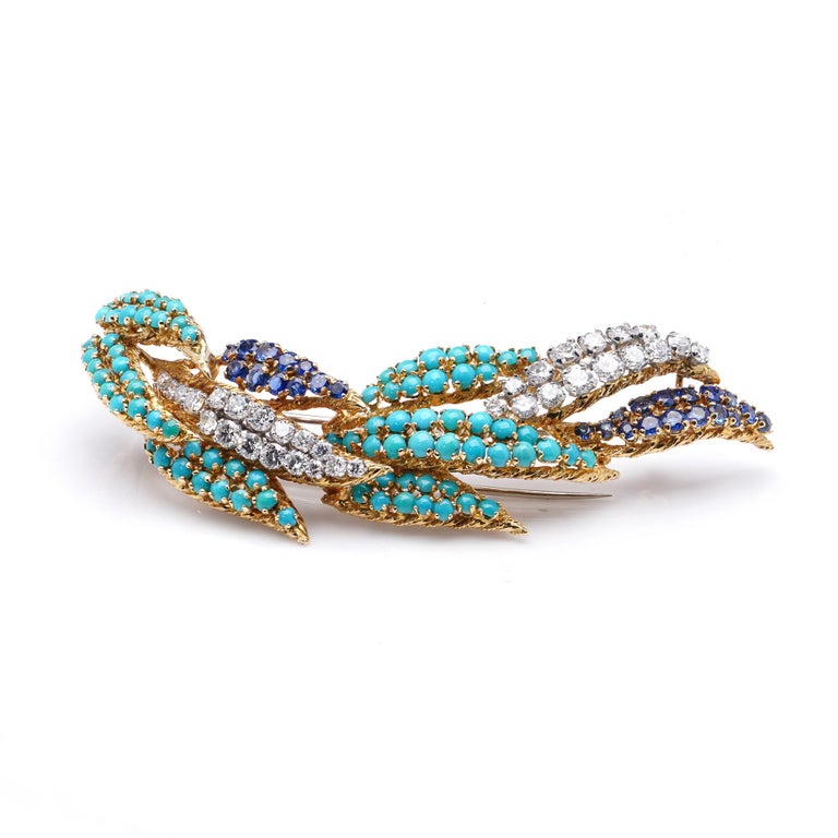 Kutchinsky 18k Yellow Gold Leaf Design Brooch For Sale at 1stDibs