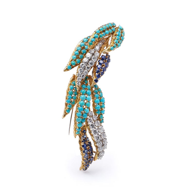 Kutchinsky 18k Yellow Gold Leaf Design Brooch For Sale at 1stDibs