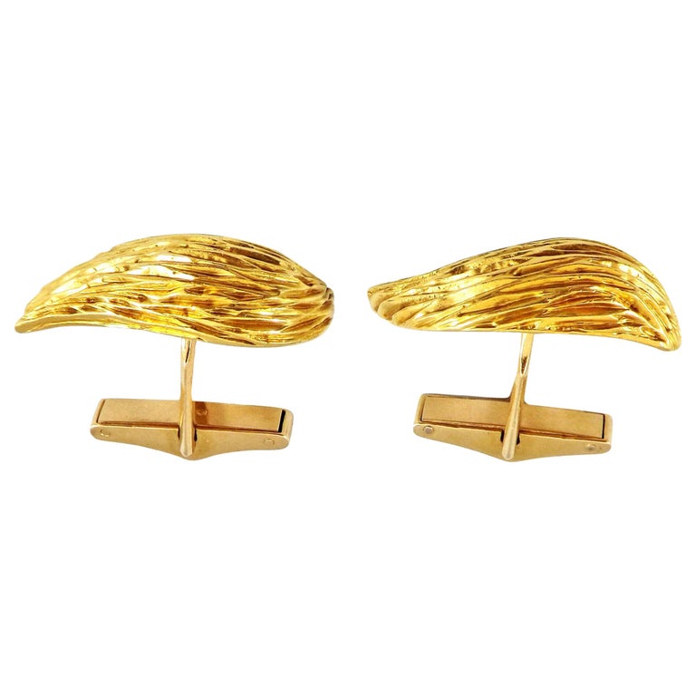 Kutchinsky, London, 18 Karat Gold Cufflinks For Sale at 1stDibs