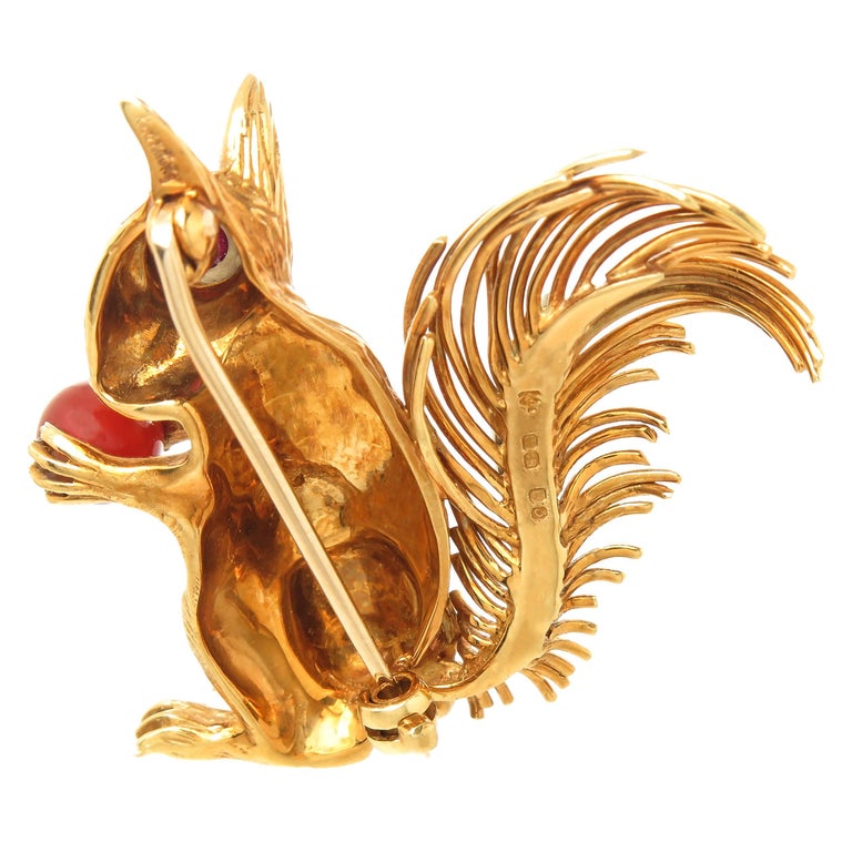 Kutchinsky Yellow Gold and Gem Set Squirrel Brooch at 1stDibs | gold ...