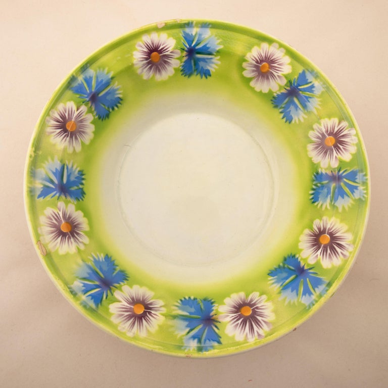 Kuznetsov Ceramic Bowl, Russia, Early 20th Century For Sale at 1stDibs