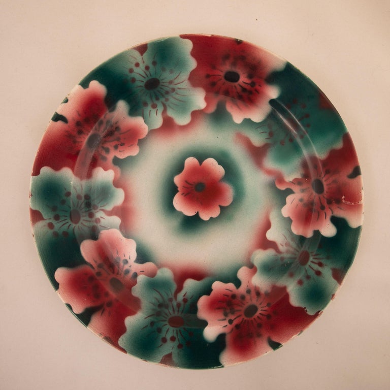 Kuznetsov Ceramic Plate, Russia, Early 20th Century For Sale at 1stDibs