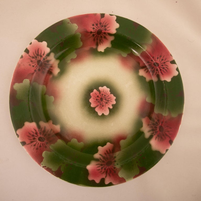 Kuznetsov Ceramic Plate, Russia, Early 20th Century For Sale at 1stDibs