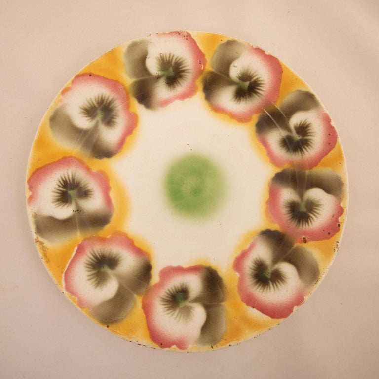 Kuznetsov Ceramic Plate, Russia, Early 20th Century For Sale at 1stDibs