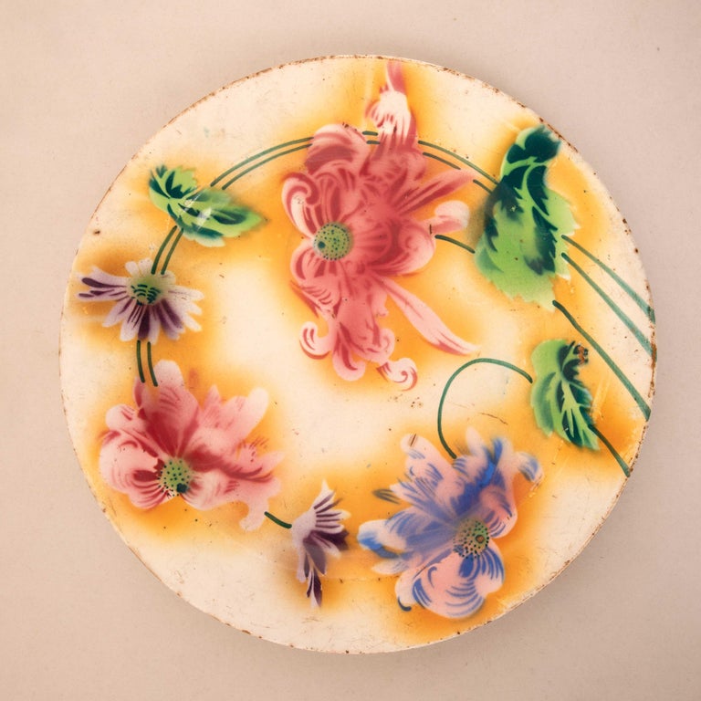Kuznetsov Ceramic Plate, Russia, Early 20th Century For Sale at 1stDibs