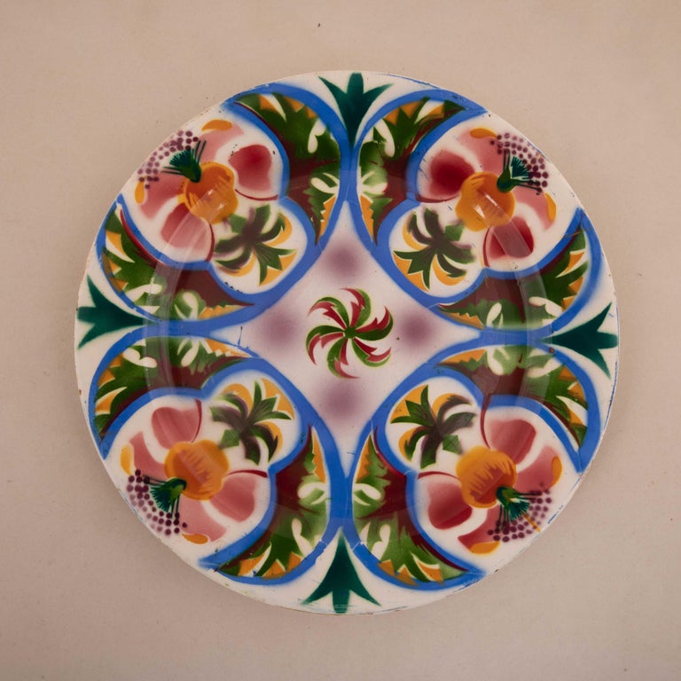 Kuznetsov Ceramic Plate, Russia, Early 20th Century For Sale at 1stDibs