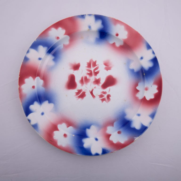 Kuznetsov Ceramic Plate, Russia, Early 20th Century For Sale at 1stDibs