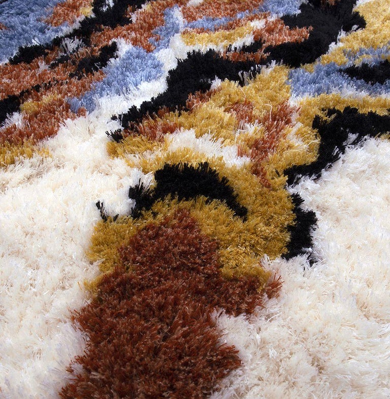 La Land Rug in Hand-Tufted Wool and Bamboo Silk For Sale at 1stDibs