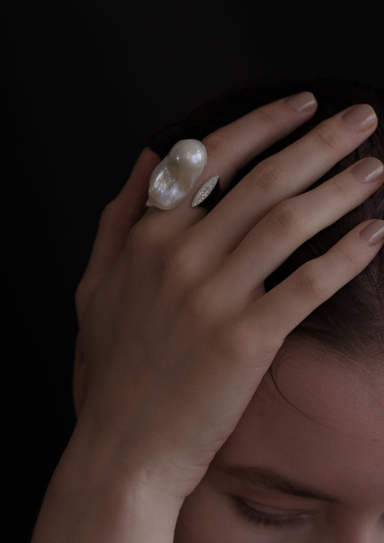 Lab-Grown Diamond Baroque Pearl Cocktail Ring For Sale at 1stDibs