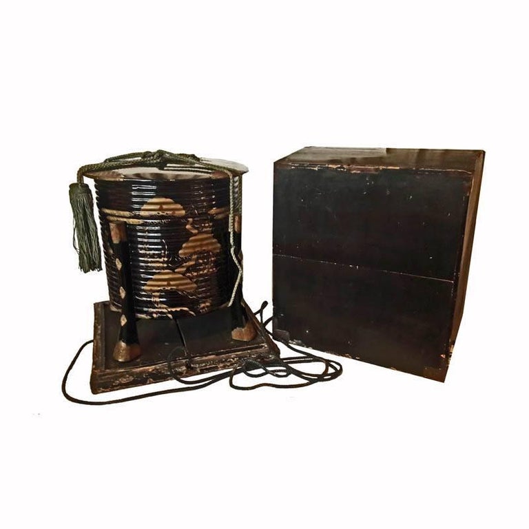 Lacquer Hokai Shell Box, Meiji Period, Late 19th Century at 1stDibs