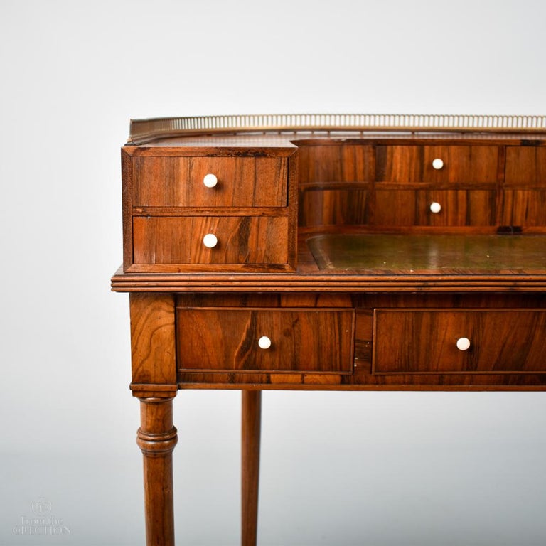 Ladies Carlton House Desk, circa 1840 For Sale at 1stDibs