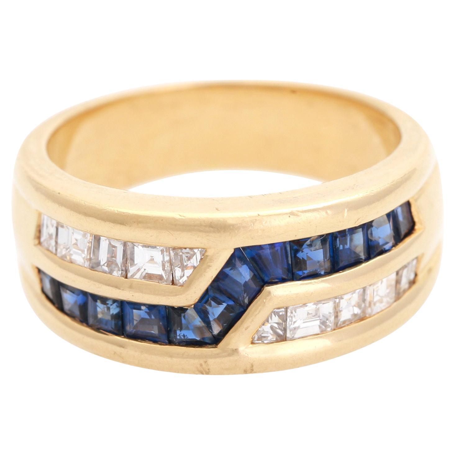 Ring with Sapphires and Princess Diamonds For Sale at 1stDibs