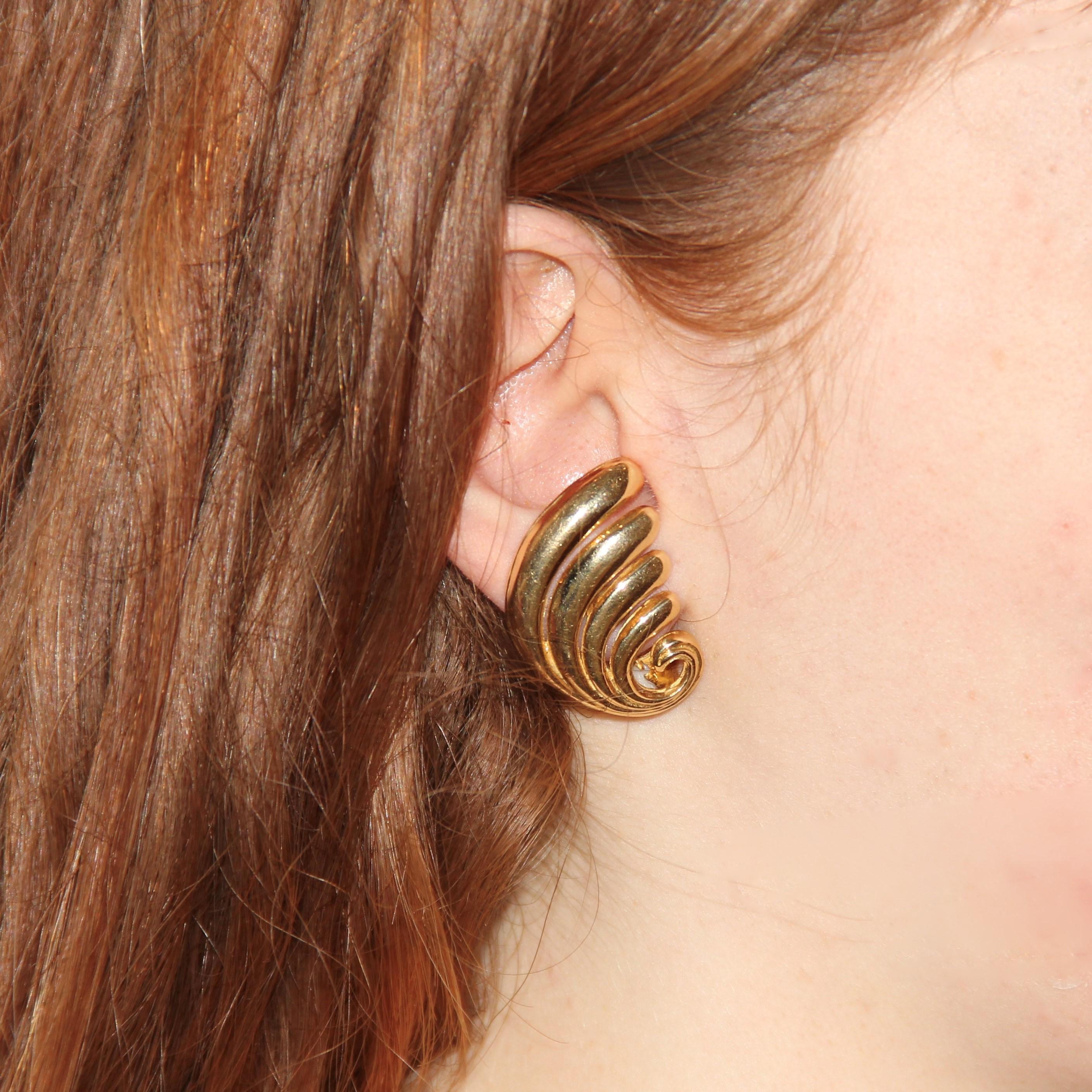 Lalaounis 18k Gold Repoussé Sliced Earrings For Sale at 1stDibs | where to find gold earring ...