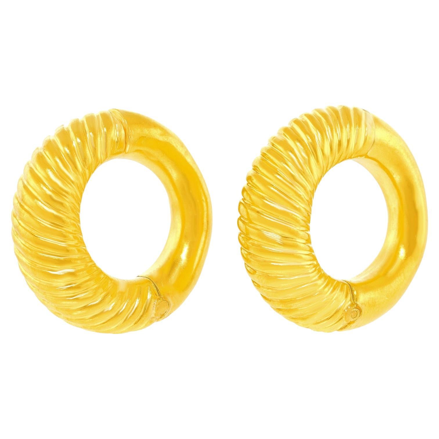 Lalaounis Gold, Diamond, and Sapphire Loin Head Bangle at 1stDibs ...