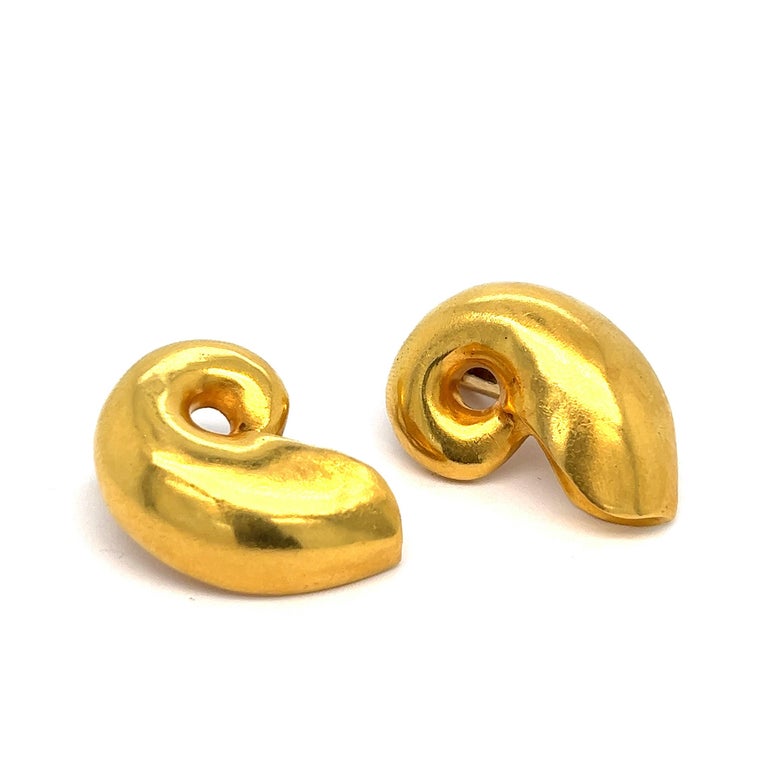 Lalaounis Shell Gold Ear Clips For Sale at 1stDibs