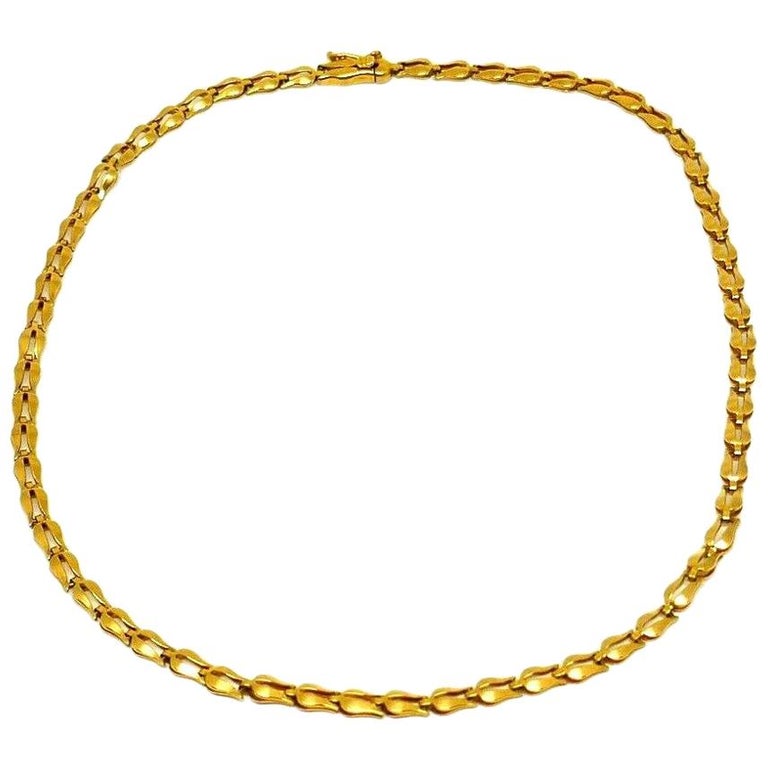Lalaounis Yellow Gold Tulip Link Chain Necklace at 1stDibs