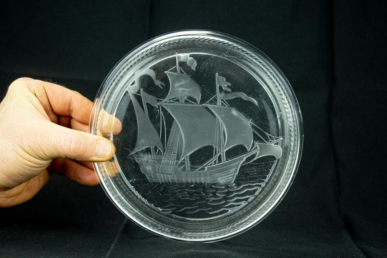 Lalique Crystal Cigar Ashtray motif of boat For Sale at 1stDibs