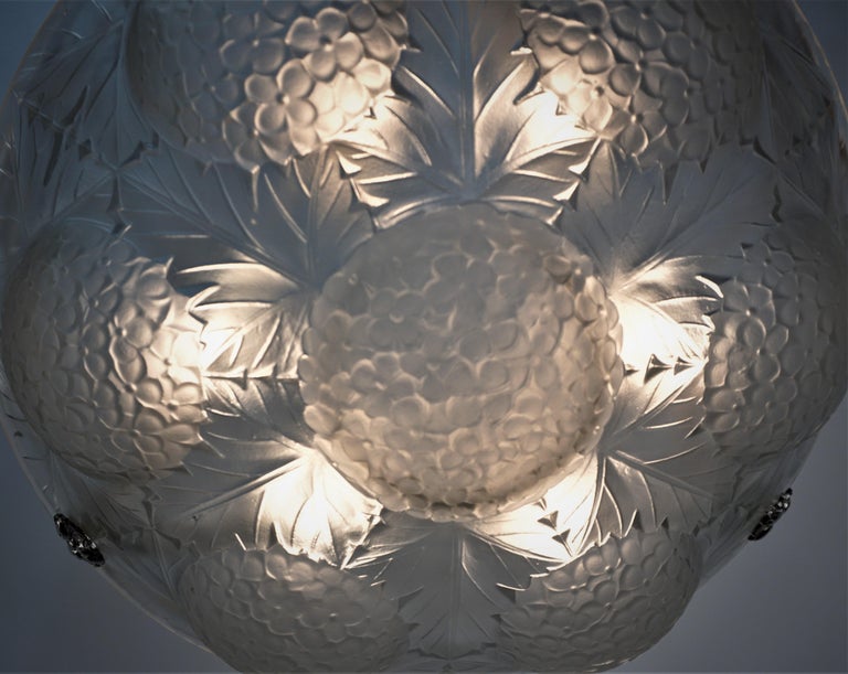 Lalique Style Art Deco Pendant Chandelier For Sale at 1stDibs