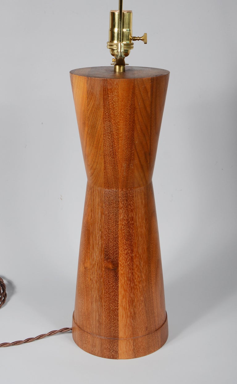 Laminated Walnut Studio Craft Table Lamp For Sale at 1stDibs