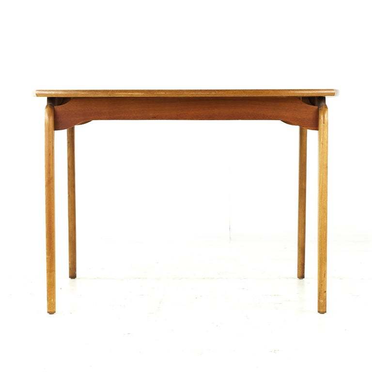 Lane Perception Midcentury Walnut Expanding Dining Table with 2 Leaves ...