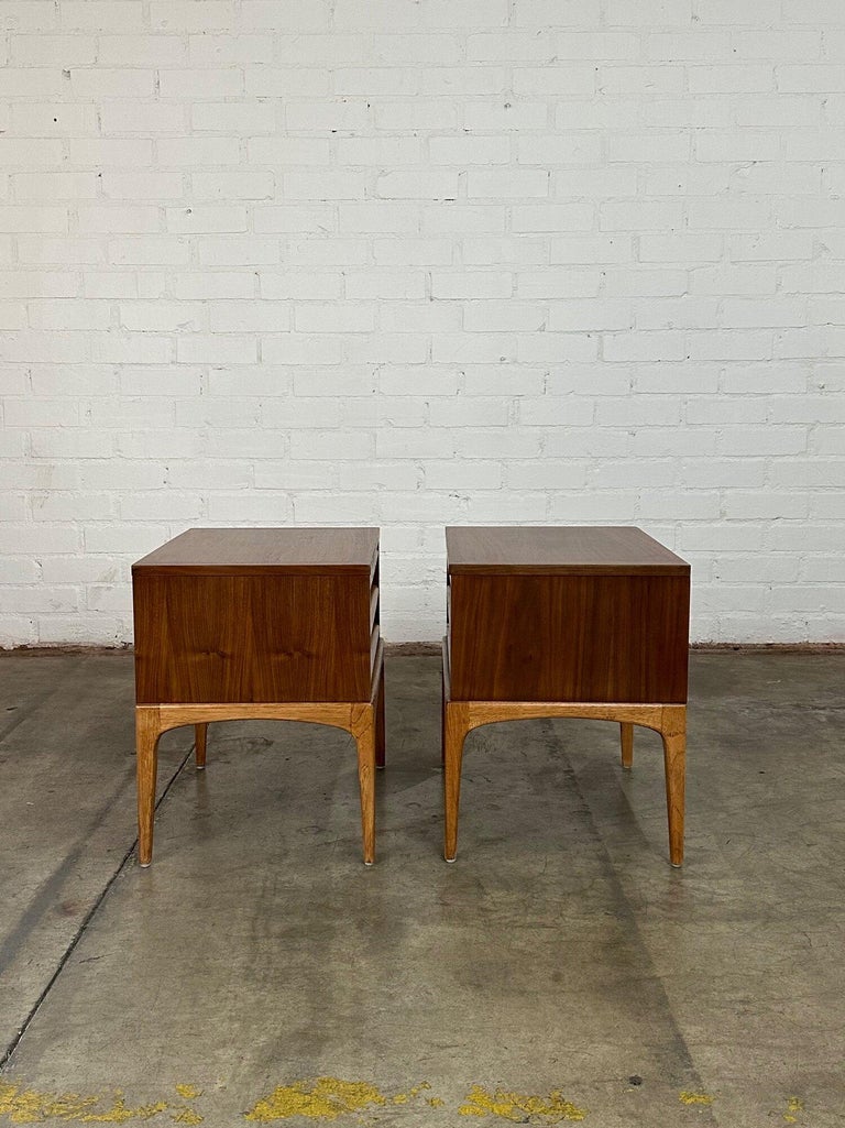 Lane Rhythm Nightstands, Pair For Sale at 1stDibs