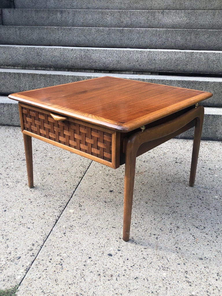 Lane Solid Walnut Coffee or Cocktail Table For Sale at 1stDibs