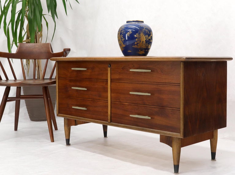 Lane Walnut Dovetail Mid-Century Modern Cedar Hope Chest Trunk For Sale ...