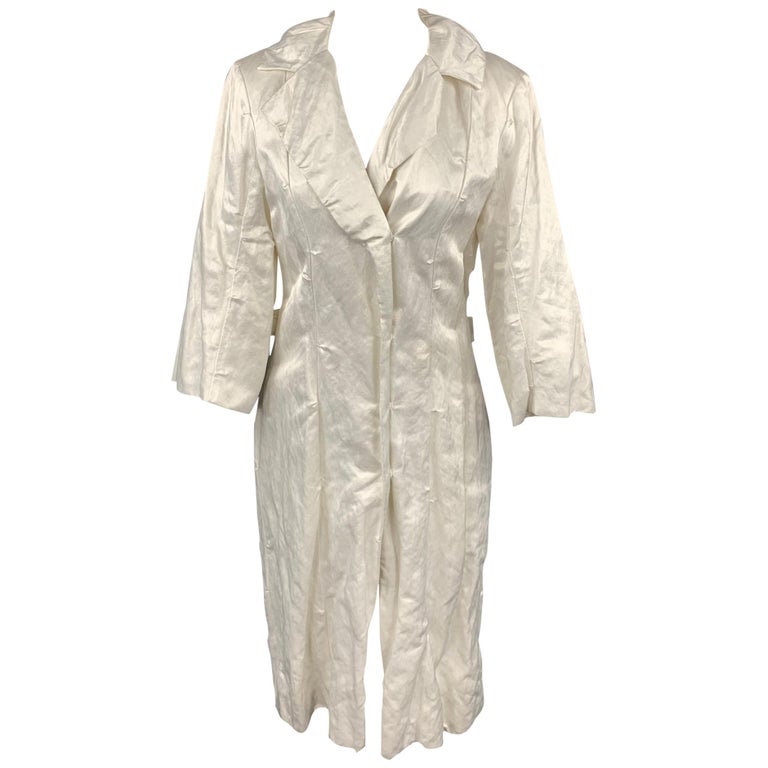 LANVIN Spring 2006 Size 8 Off White Wrinkle Textured Satin Coat at 1stDibs