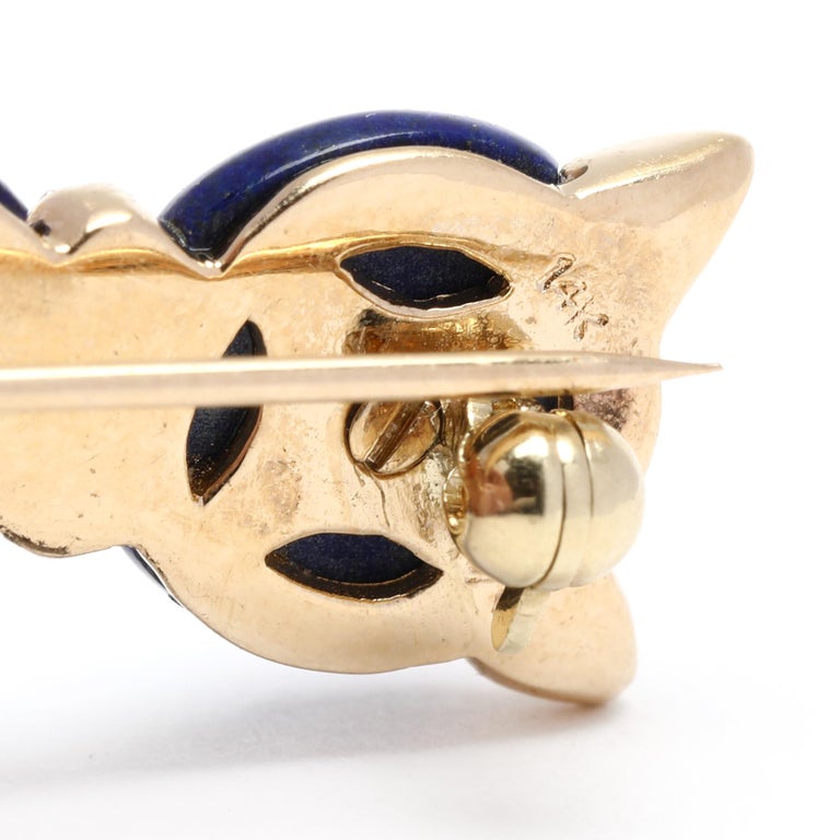 Lapis Diamond Cat Brooch, 14k Yellow Gold, Sitting Cat For Sale at 1stDibs