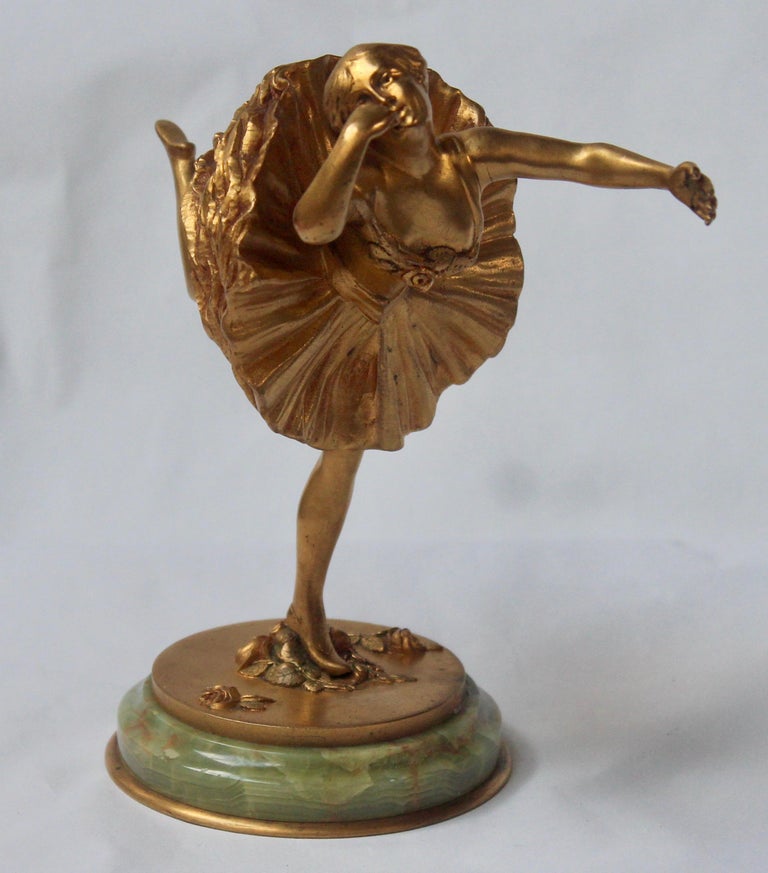 "L'Arabesque" a circa 1900 Bronze Figure For Sale at 1stDibs