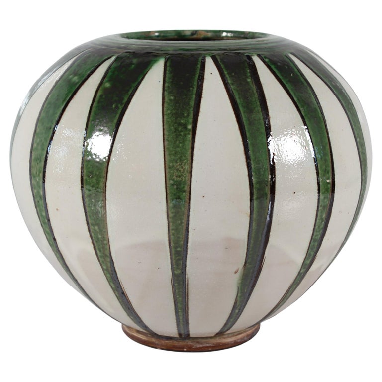 Larg Herman A. Kähler Ball Shaped Vase with White and Green Glaze ...