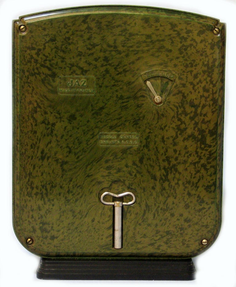 Large 1930s Art Deco Green Bakelite Mantle Clock at 1stDibs