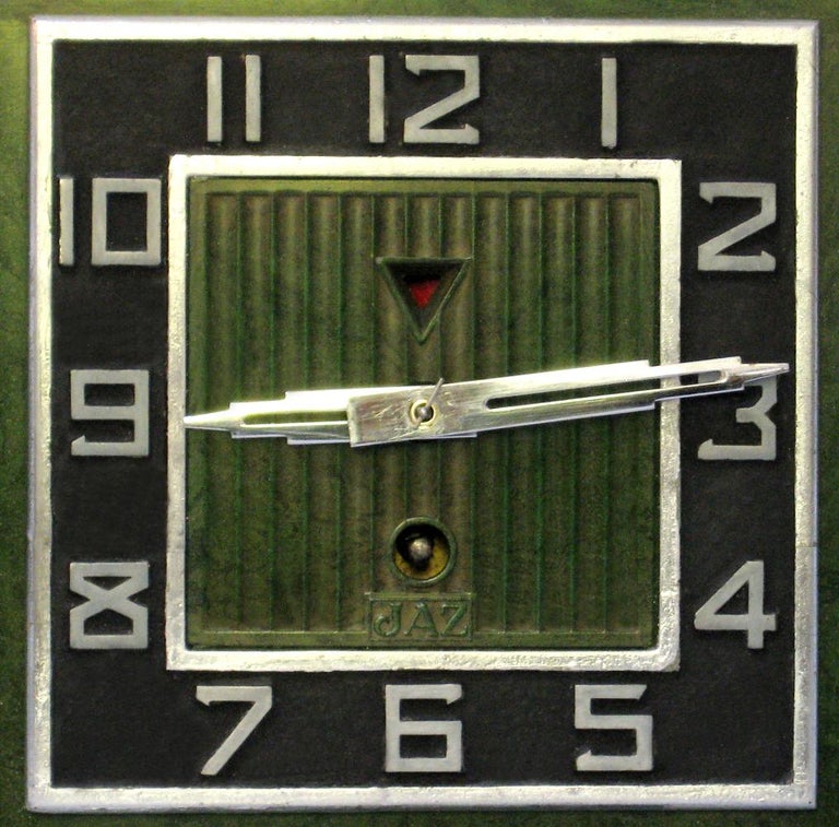 Large 1930s Art Deco Green Bakelite Mantle Clock at 1stDibs