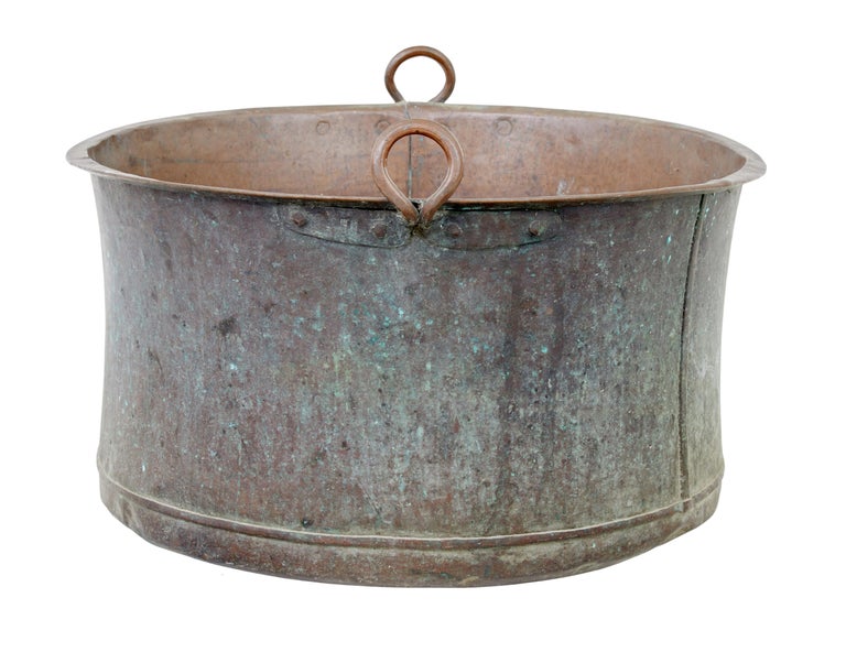Large 19th Century Cooking Pot with Original Patina For Sale at 1stDibs