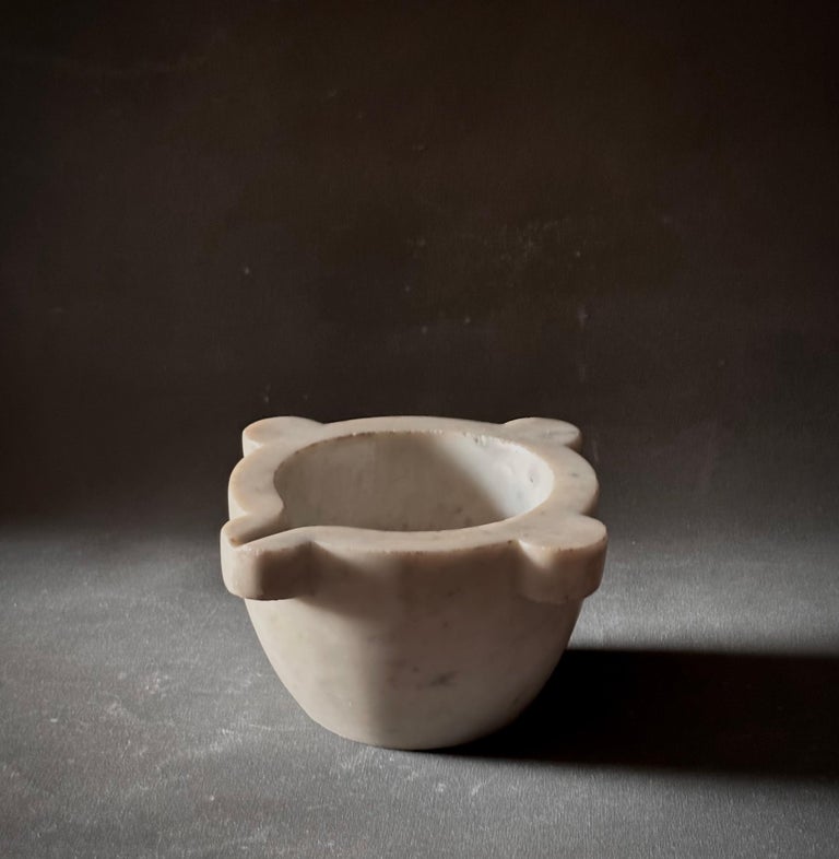Large 19th Century French Marble Mortar For Sale at 1stDibs