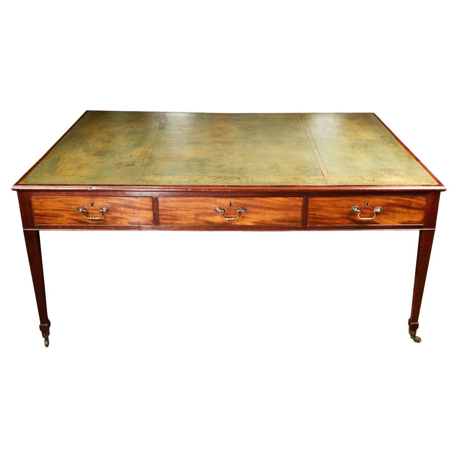 Large 19th Century Partners Library Table For Sale at 1stDibs